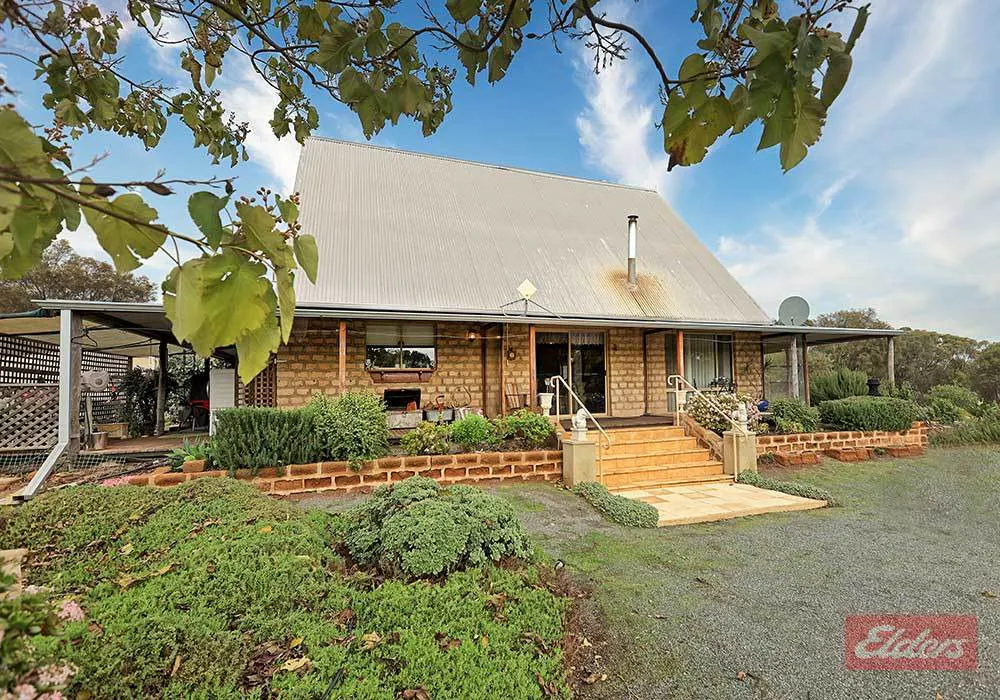 96 Munro Street, Cuballing, WA, 6311 – Sold | Elders Real Estate