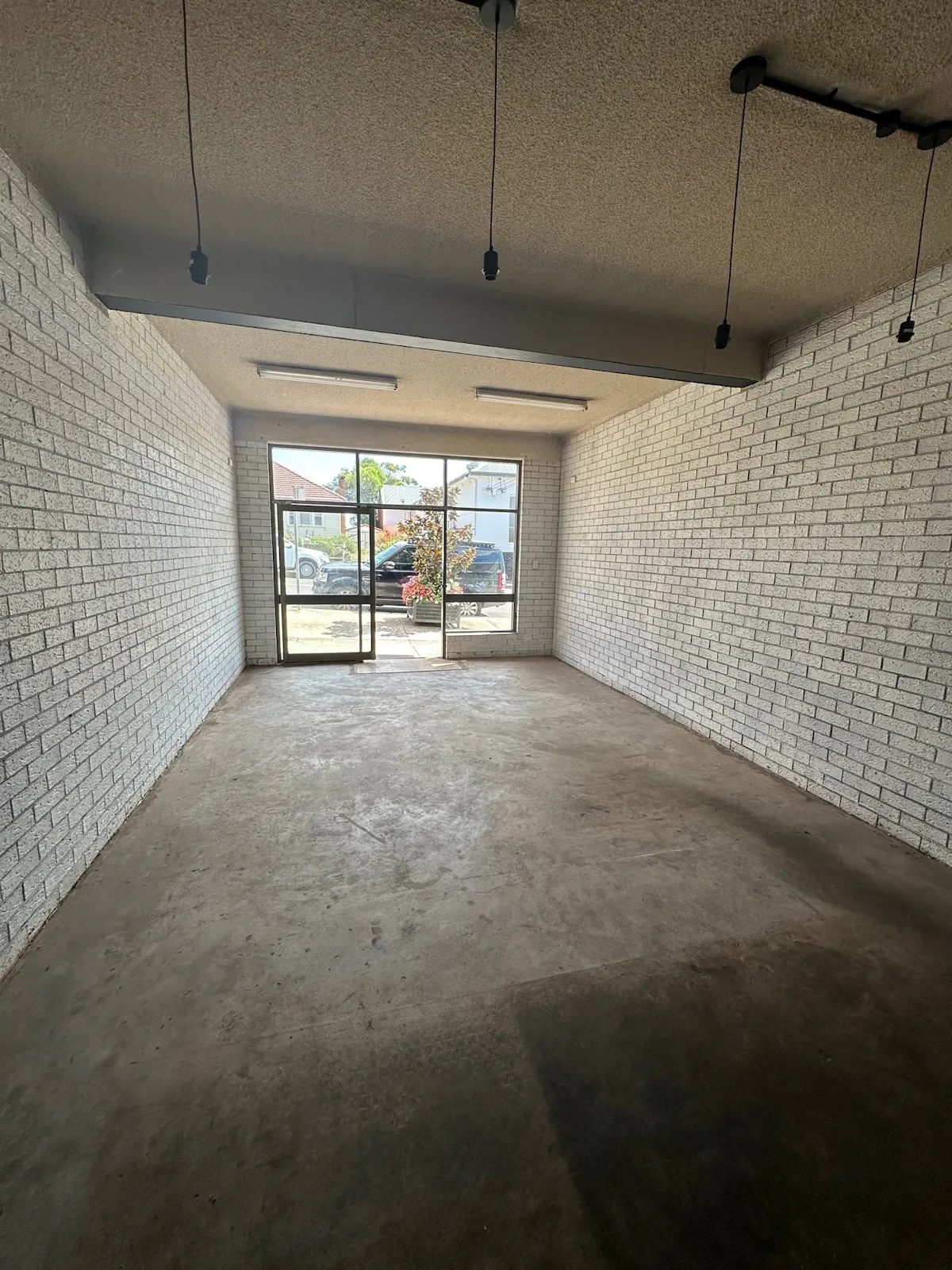 1/27 Bridge Street, Coniston, NSW, 2500 – Leased | Elders Real Estate